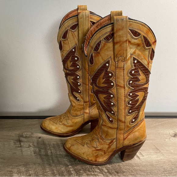 Miss Capezio | Shoes | Vintage 7s Womens Miss Capezio Beige Brown ...